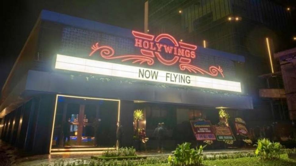 Polisi Reaktif dan Melestarikan Pasal Karet pada Kasus Holywings